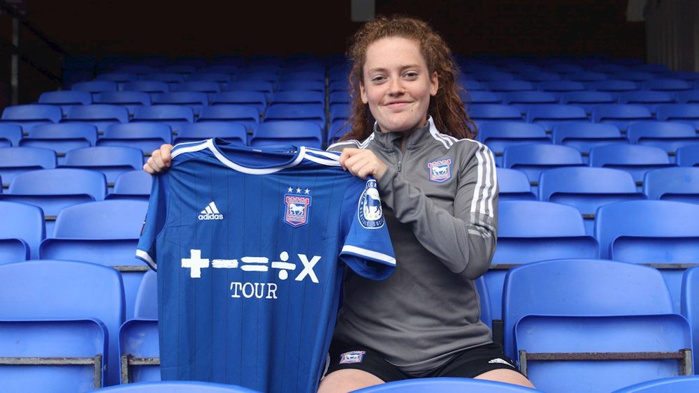 Ipswich Town BLUE WILSON TURNS PRO