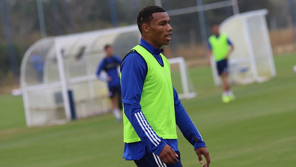 Ipswich Town NDABA JOINS AYR ON LOAN