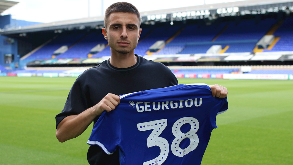 Ipswich Town TOWN SWOOP FOR SPURS WINGER