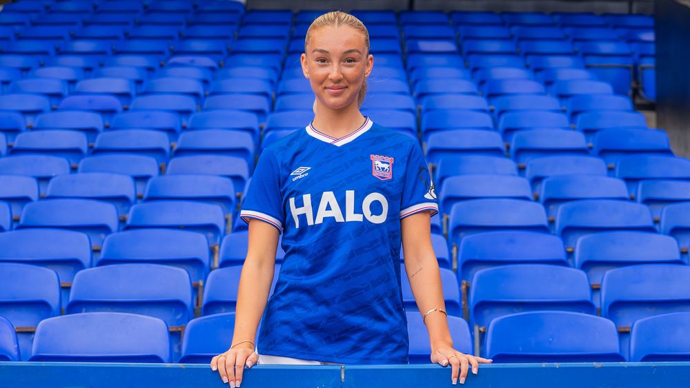 Ipswich Town FC | RUBY DOE RE-SIGNS FOR TOWN