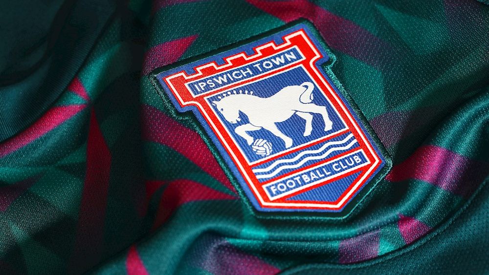 Ipswich Town FC | HOME & AWAY GOALKEEPER KITS NOW ON SALE