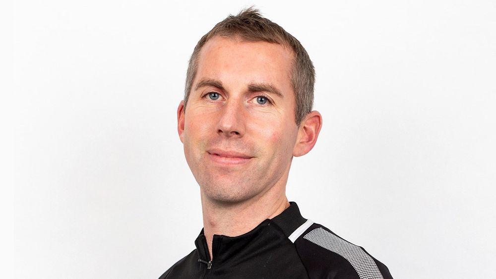 Ipswich Town GARY PROBERT JOINS TOWN