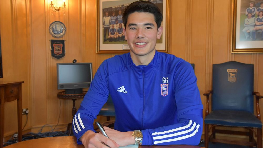 Ipswich Town ELKAN PENS FIRST PRO DEAL