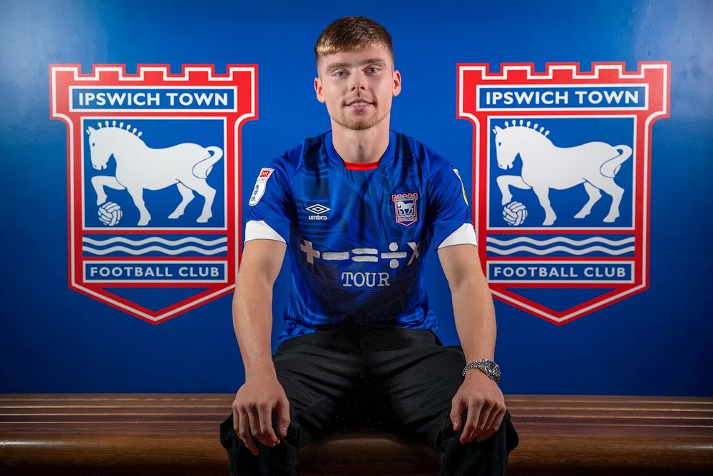 Ipswich Town FC | LEIF DAVIS IS A BLUE